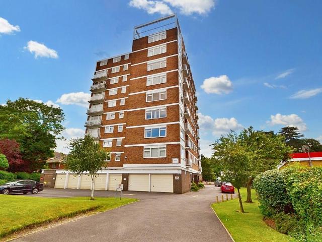 Bournemouth 3 bed flat to rent £1,600 pcm £369 pw