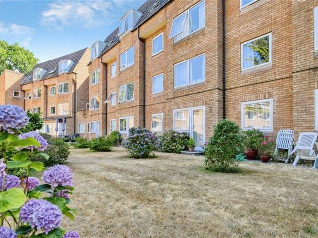 Bournemouth, Dorset 1 bedroom retirement property to let