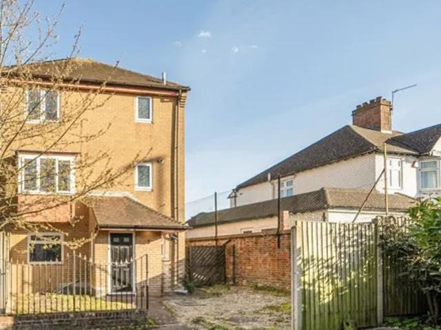 Bourneside Gardens, London, BR1 5RL, United Kingdom | 5 bed house for rent #165481805 | Rentberry