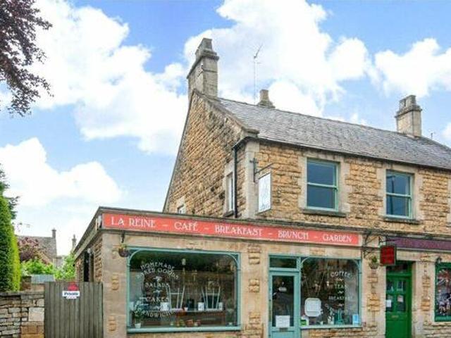 Bourton on the water, High Street, Cheltenham, High Street Retail