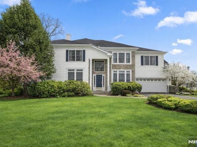 Bovensiepen Ct, Roseland, Home For Sale