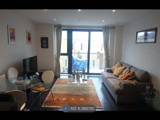 Bovet Court, London E1, 2 bed flat to rent, £2,400 pcm | PrimeLocation