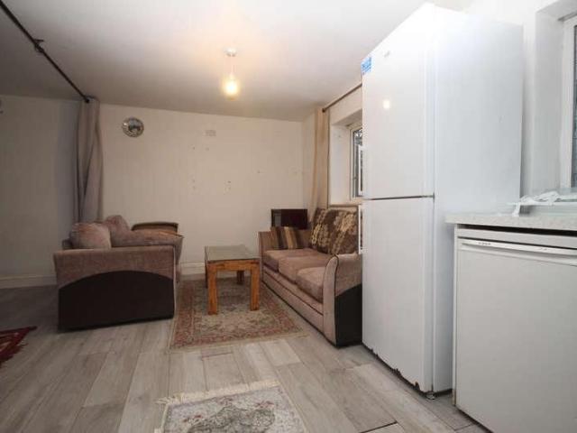 Bovingdon Avenue, Wembley, Middlesex, HA9