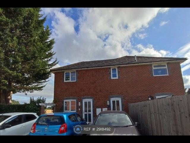 Bowyer Close, Abingdon OX14, 2 bed maisonette to rent, £1,400 pcm | PrimeLocation