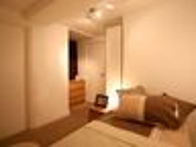 Bow Common Lane, London E3, Room to rent, £900 pcm | PrimeLocation