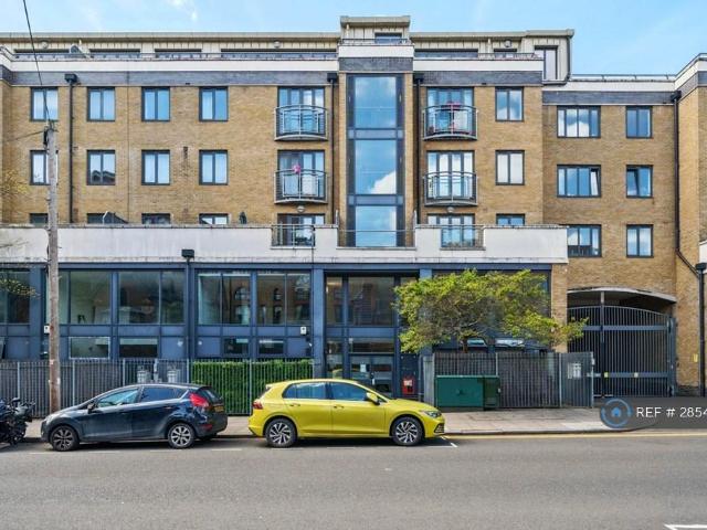 Bow Connection, London, E3 2 bed flat to rent £2,000 pcm £462 pw