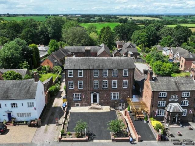 Bow Hill House, Main Rd, Betley CW3, 2 bed flat to rent, £1,000 pcm | PrimeLocation