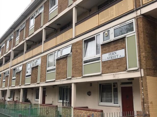 Bow, London E3, Room to rent, £950 pcm | PrimeLocation