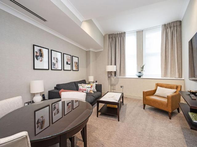 Bow Lane, St Pauls, London, EC4M 1 bed flat to rent £5,200 pcm £1,200 pw