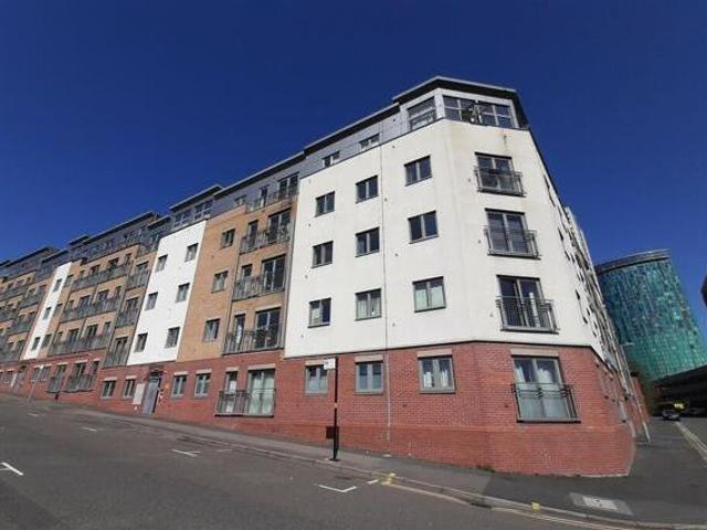 Bow Street, City Walk, 2 Bedroom Apartment