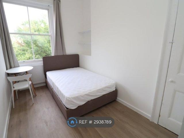 Bow Road, London E3, Room to rent, £650 pcm | PrimeLocation