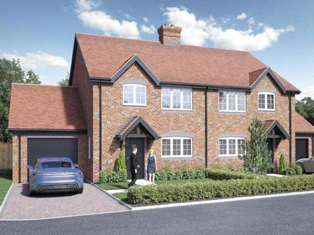 Bowbrook Copse, Charter Alley, 3 Bedroom Semi detached