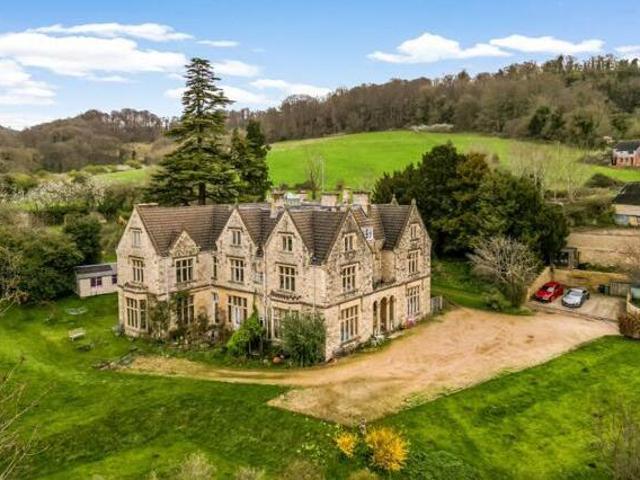 Bowbridge, Gunhouse Lane, Stroud, Detached House For