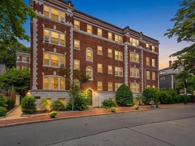 Bowdoin St Apt,cambridge, Condo For Sale