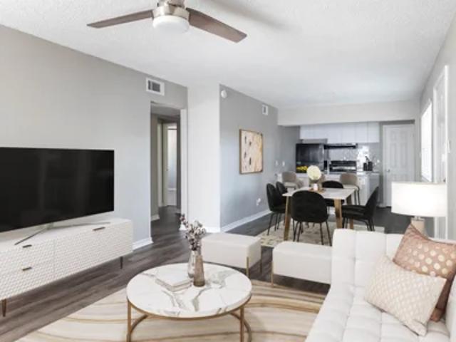 Bowen of Arlington Apartments Studio Apartment for Rent at 2513 Lynnwood Dr, Arlington, TX 76013