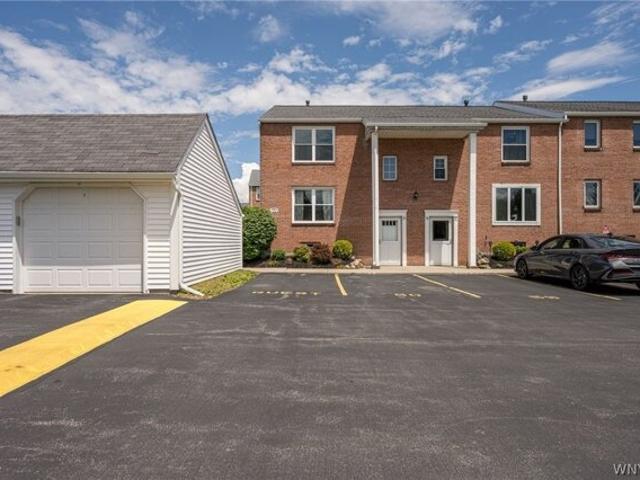 Bowen Rd Apt,lancaster, Condo For Sale