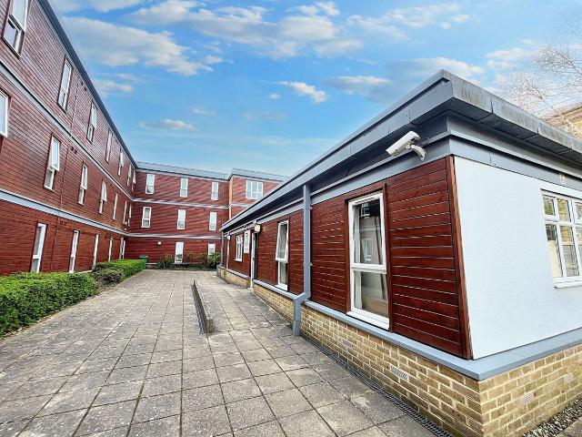 Bower Terrace, Orchard House ME16, Studio to rent, £650 pcm | PrimeLocation