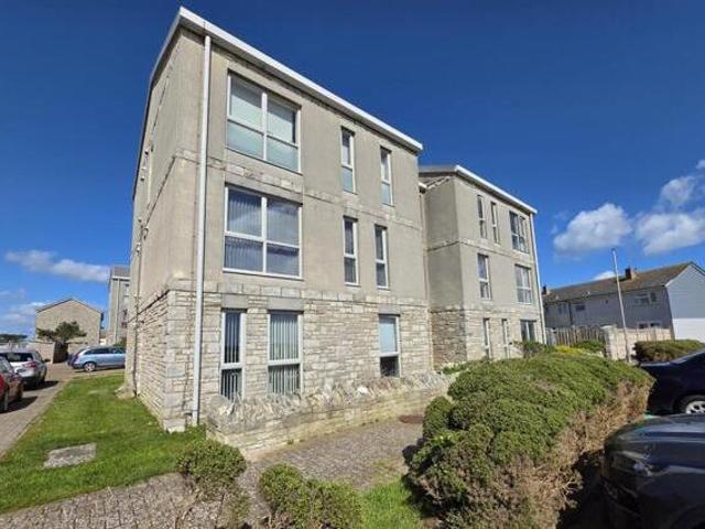Bower Court, Grangecroft Road, 2 Bedroom Flat
