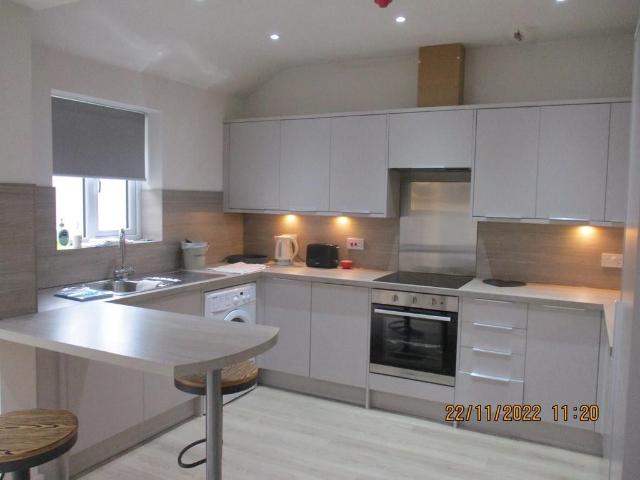 Bowfell Road, Urmston M41, 2 bed flat to rent, £1,350 pcm | PrimeLocation