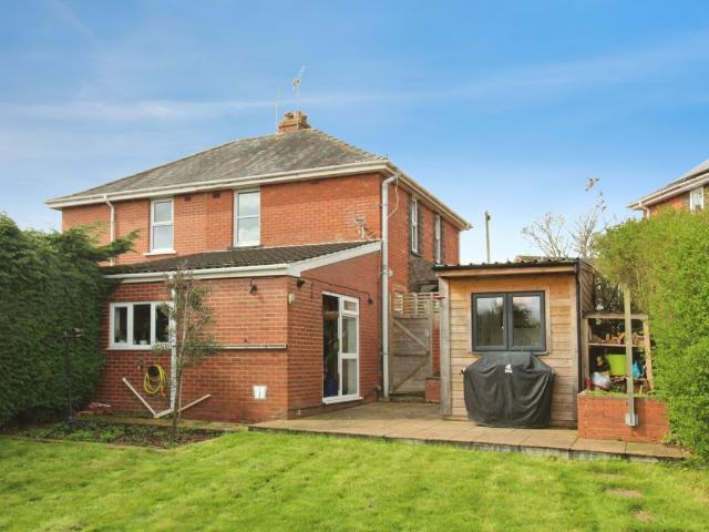 Bowhay Lane, St Thomas, Exeter, Devon EX4, 2 bed semi detached house to rent, £1,400 pcm | PrimeLocation