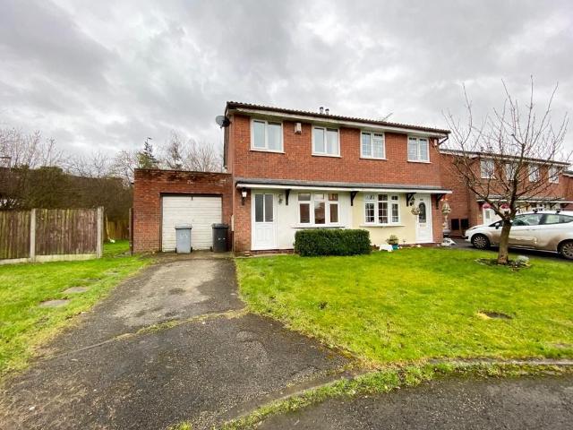Bowland Croft, Crewe CW1, 2 bed property to rent, £895 pcm | PrimeLocation