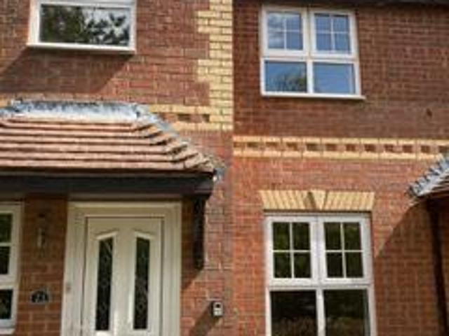 Bowland Drive, Emerson Valley, Milton. 3 bed terraced house to rent £1,595 pcm £368 pw