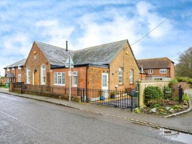 Bowling Alley, Oving, 3 Bedroom Cottage