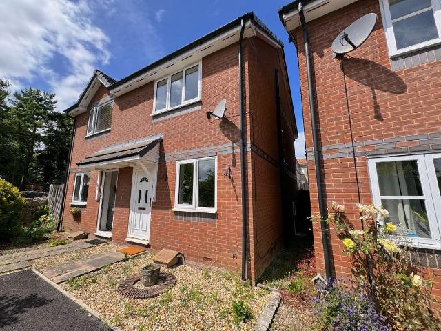 Bowling Green, Street BA16, 2 bed semi detached house to rent, £1,000 pcm | PrimeLocation