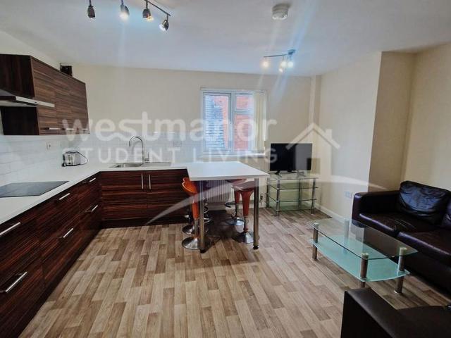 Bowling Green Street, Leicester LE1 4 bed apartment to rent £1,760 pcm £406 pw