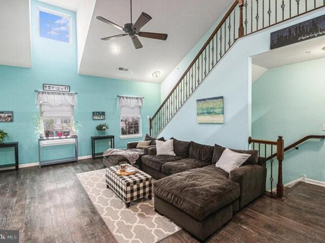 Bowman Dr, Feasterville Trevose, Home For Sale