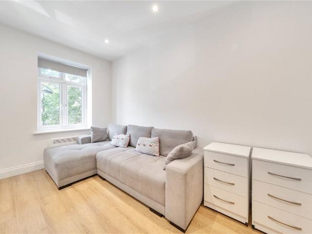 Bowmans Mews, Holloway Road, Holloway, London N7, 1 bed flat to rent, £1,600 pcm | PrimeLocation