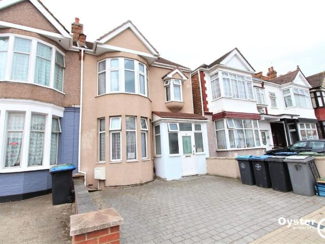 Bowrons Avenue, Wembley HA0, Studio to rent, £650 pcm | PrimeLocation
