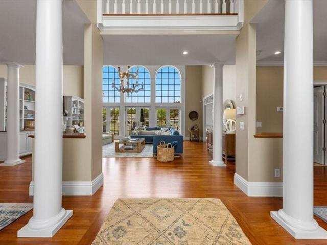 Bowsprit Pt, Mashpee, Home For Sale