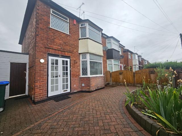 Bowstoke Road, Birmingham B43, 3 bed property to rent, £1,150 pcm | PrimeLocation