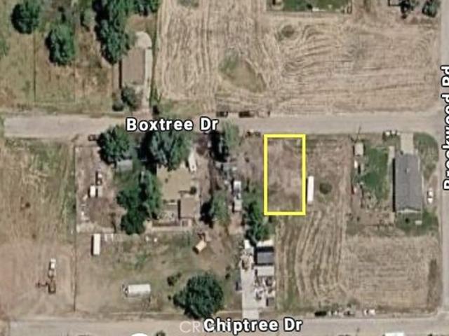 Boxtree Dr, Lake Elizabeth, CA 93532