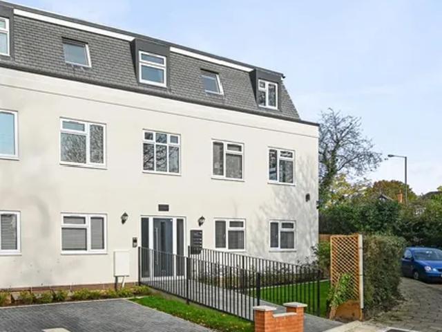 Boxtree Road, London, HA3 6EJ, United Kingdom | 2 bed apartment for rent #168147259 | Rentberry