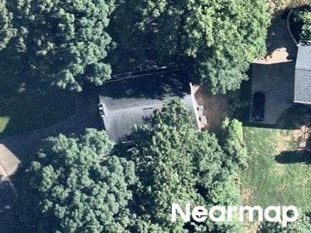 Boxwood Dr NW # 2