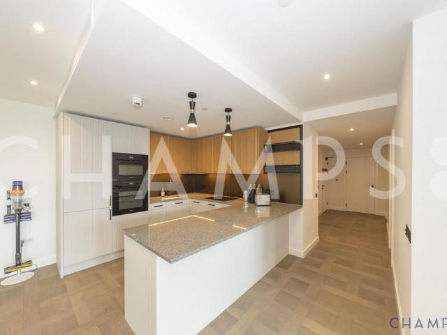 Boxwood Gardens, London Dock, London. 3 bed flat to rent £5,503 pcm £1,270 pw