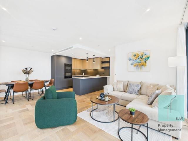 Boxwood Gardens, London E1W 3 bed apartment to rent £5,800 pcm £1,338 pw