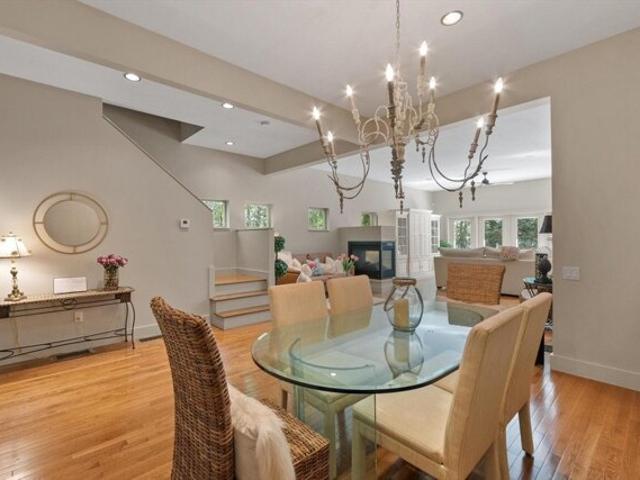 Boxwood Ln, Dover, Home For Sale