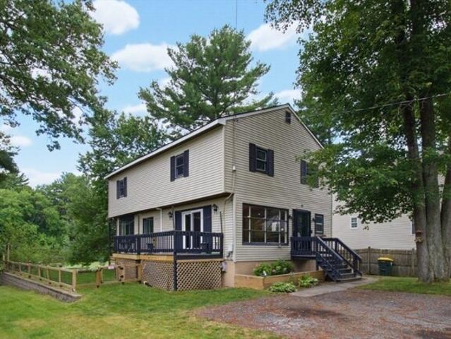 Box Pond Dr, Bellingham, Home For Sale
