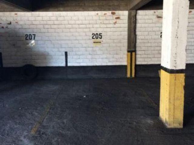 Box para Venda 13.51m², 0 dormitórios, 1 vaga Independência