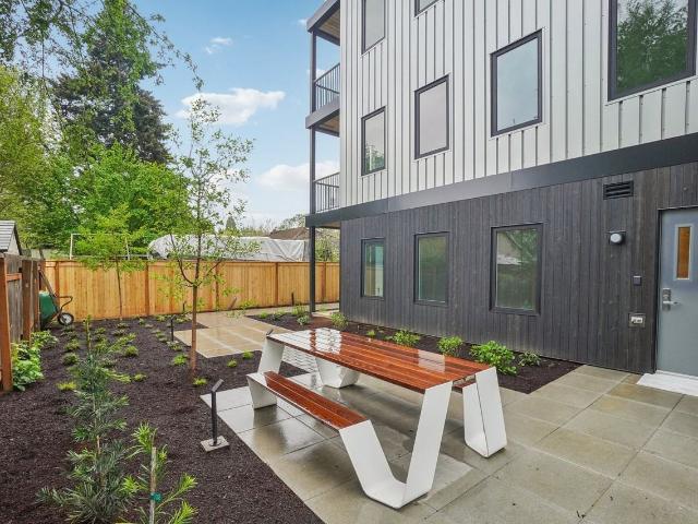 Boxcar Commons 1 Bedroom Apartment for Rent at 4920 Sw Pacific Ave, Beaverton, OR 97005 Central Beaverton