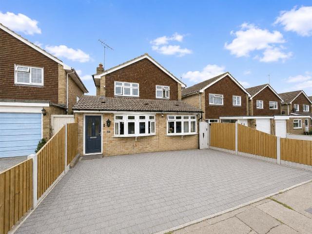 Boyce Road, Stanford Le Hope SS17, 4 bed detached house to rent, £1,900 pcm | PrimeLocation