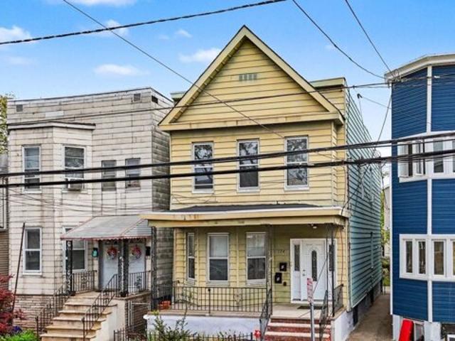 Boyd Ave, Jersey City, Home For Sale