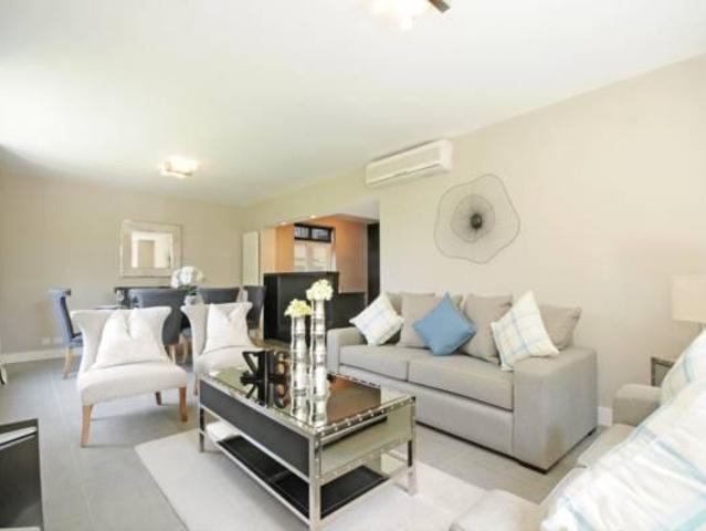 BOYDELL COURT, ST JOHNS WOOD PARK. 3 bed flat to rent £5,633 pcm £1,300 pw