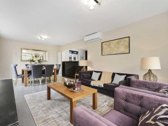 Boydell Court, St Johns Wood Park, St. 3 bed apartment to rent £5,633 pcm £1,300 pw