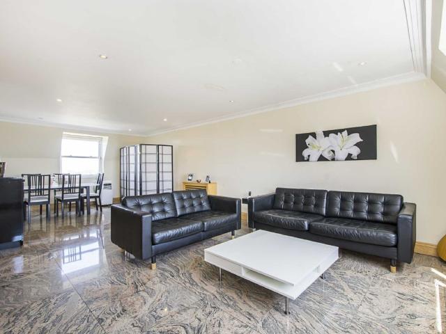 Boydell Court, St. Johns Wood Park, St Johns Wood, London NW8, 3 bed flat to rent, £7,497 pcm | PrimeLocation