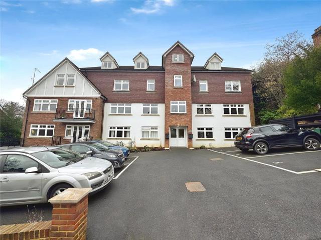 Boyne Park, Kent TN4 2 bed flat to rent £1,800 pcm £415 pw