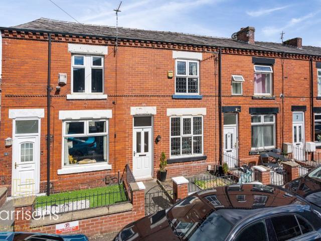 BL2, 2 bed terraced house to rent, £850 pcm | PrimeLocation